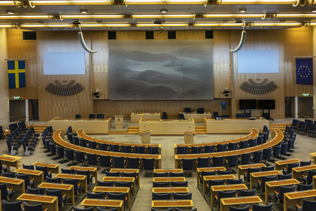 Sweden unveils blueprint for obliging public sector workers to denounce ...